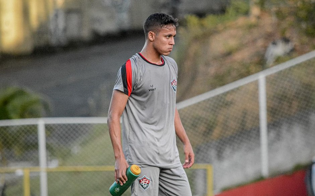 Revelado na base, Gabriel Santiago será emprestado pelo Vitória ...