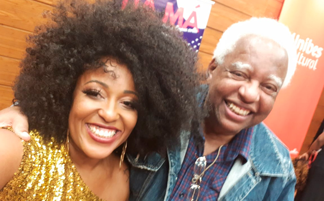 Tia Má faz apresentações de estreia do seu stand up em São Paulo ...