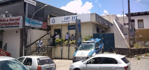 Jornal Correio Homem Tenta Fugir De Delegacia Após Ser Preso Por