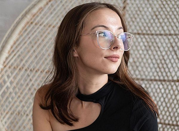 Lazzy girl job: entenda o movimento que busca valorização e remuneração ...