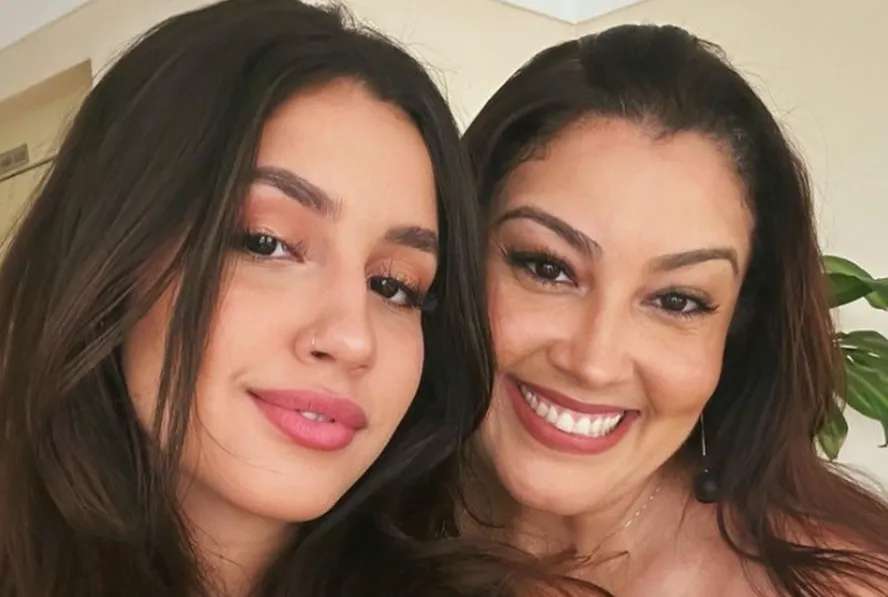 Tiktoker Carol informa sobre morte da mãe e comove seguidores: 'Como se ...