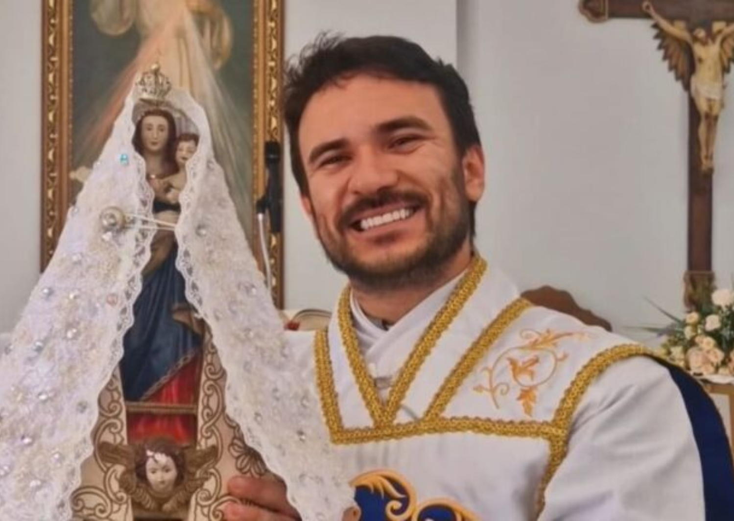 Famoso na internet, Padre Fabrício Rodrigues morre aos 29 anos após ...