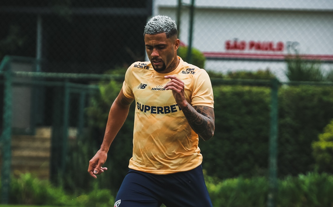 Wellington Rato nega acordo com Vitória: 'Não acertei com nenhum clube ...