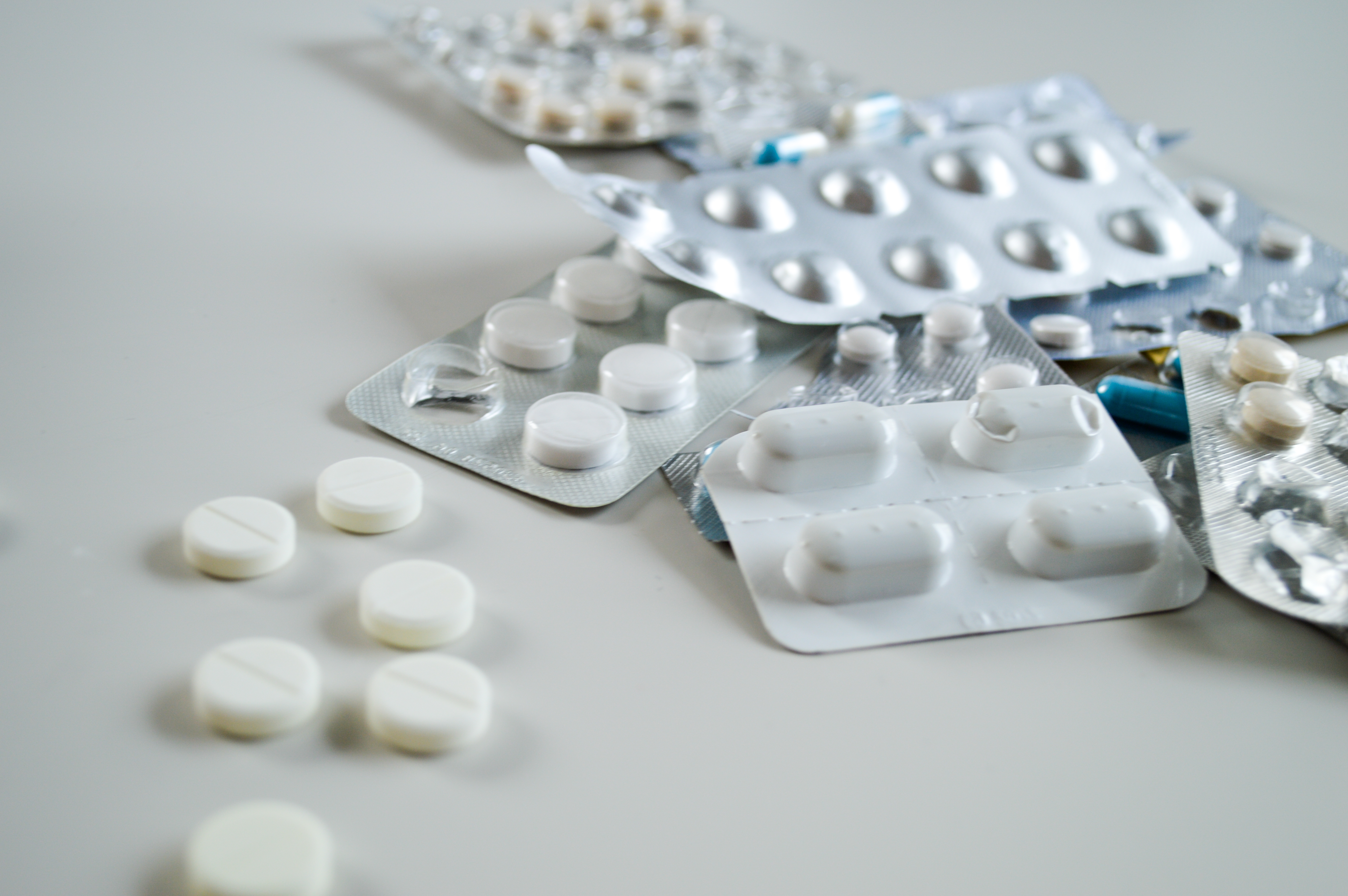 Brasil estuda adoção da pílula de dia seguinte contra sífilis; entenda ...