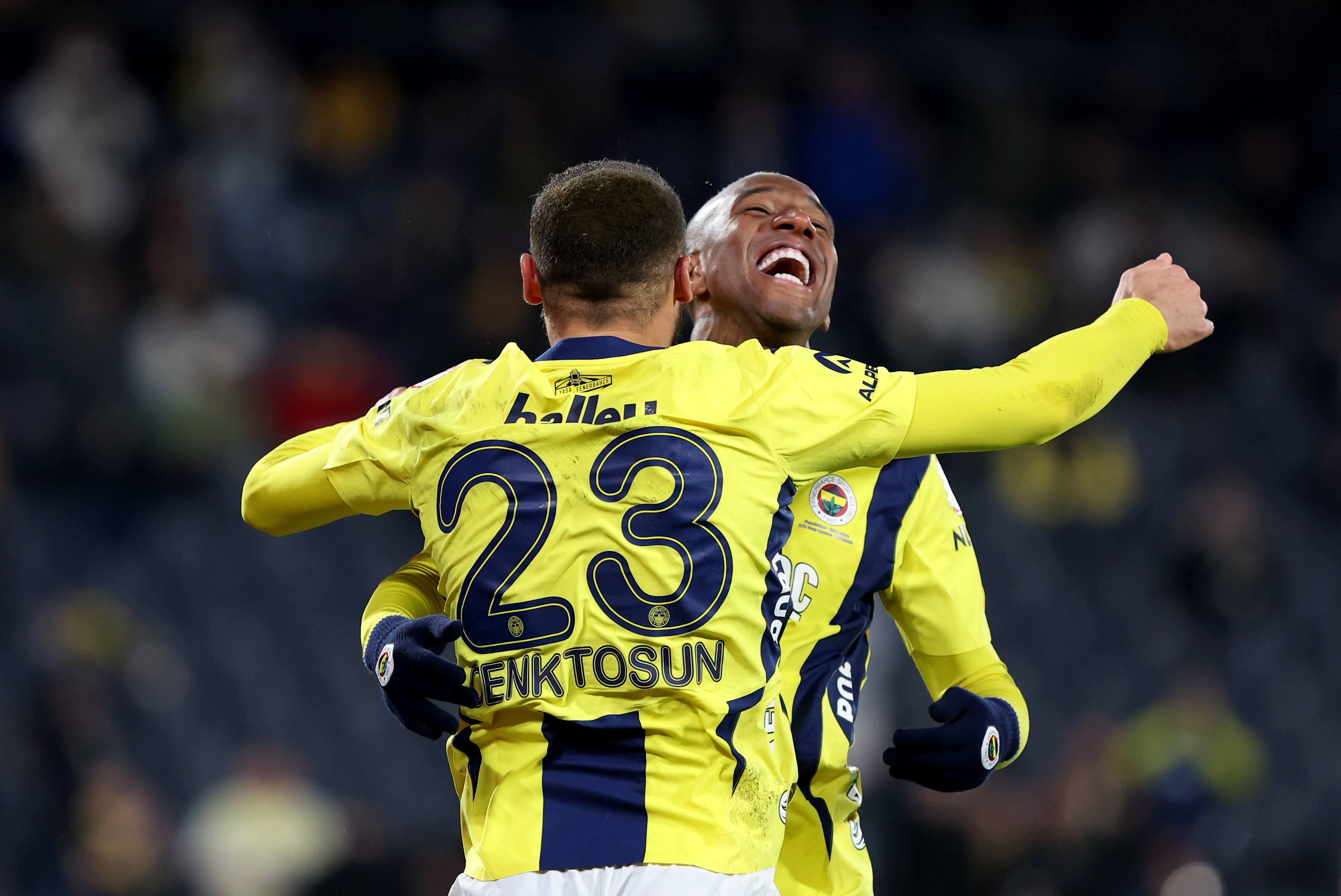Veja o primeiro gol de Talisca após o retorno ao futebol turco | Jornal ...