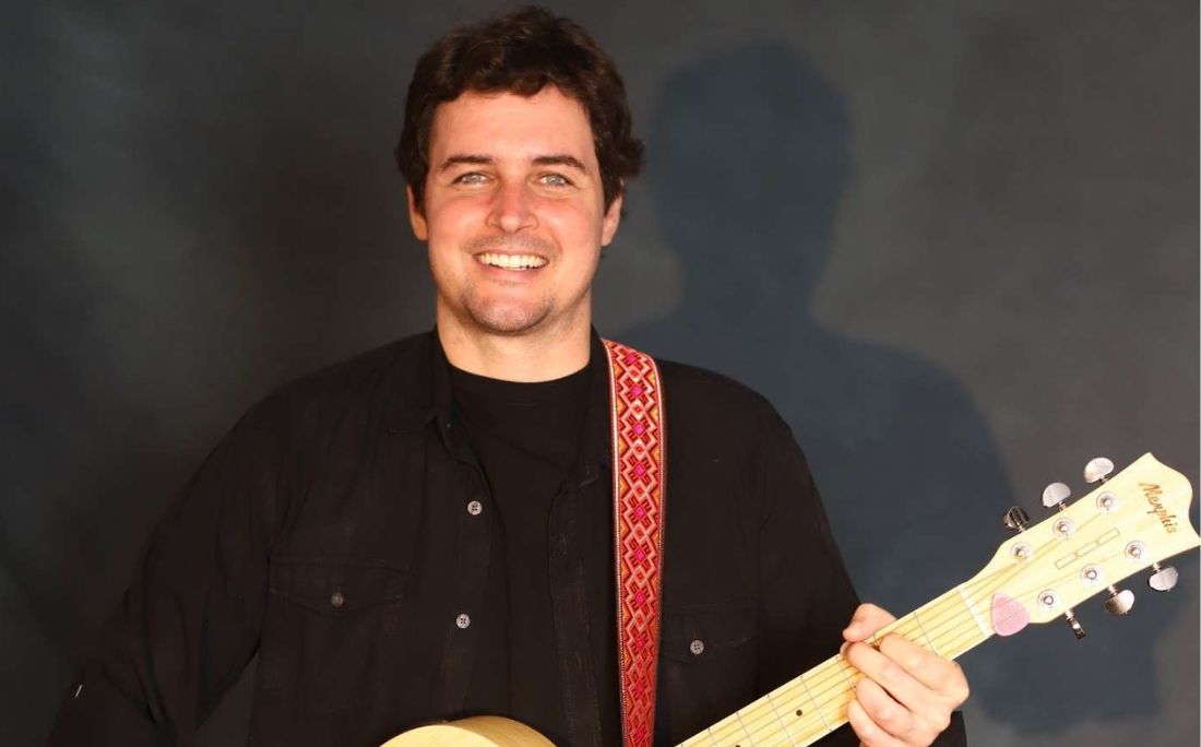 Felipe Dylon troca os palcos pela sala de aula e vira professor no Rio ...