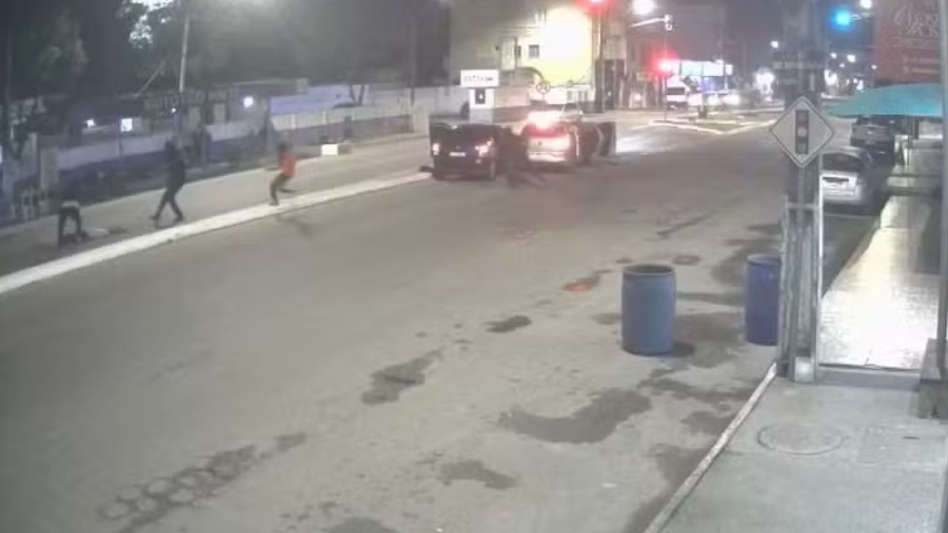 Homem é executado no meio da rua após pagar fiança e ser liberado de ...