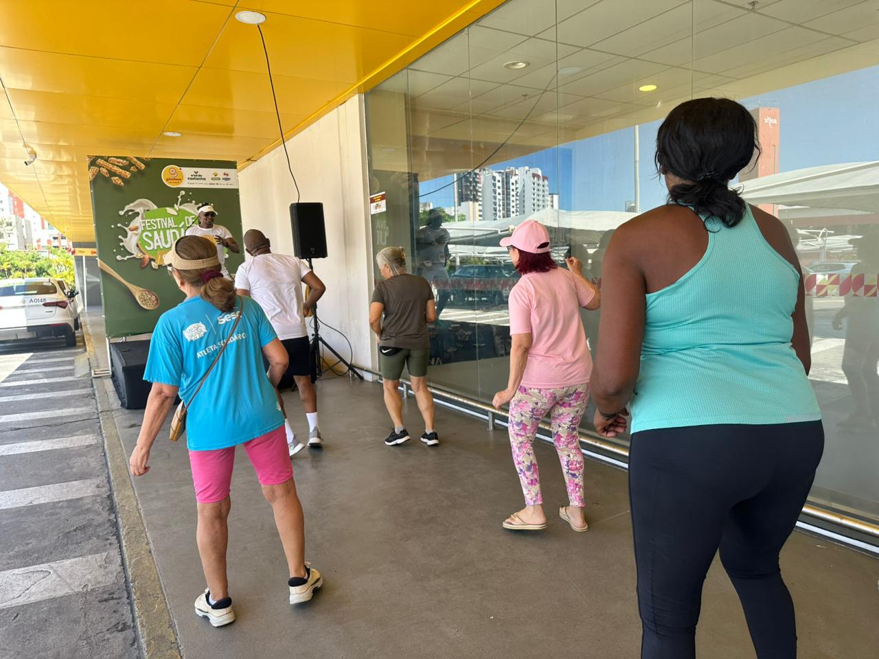 Evento oferece aula de dança e serviços de saúde gratuitos em Salvador ...