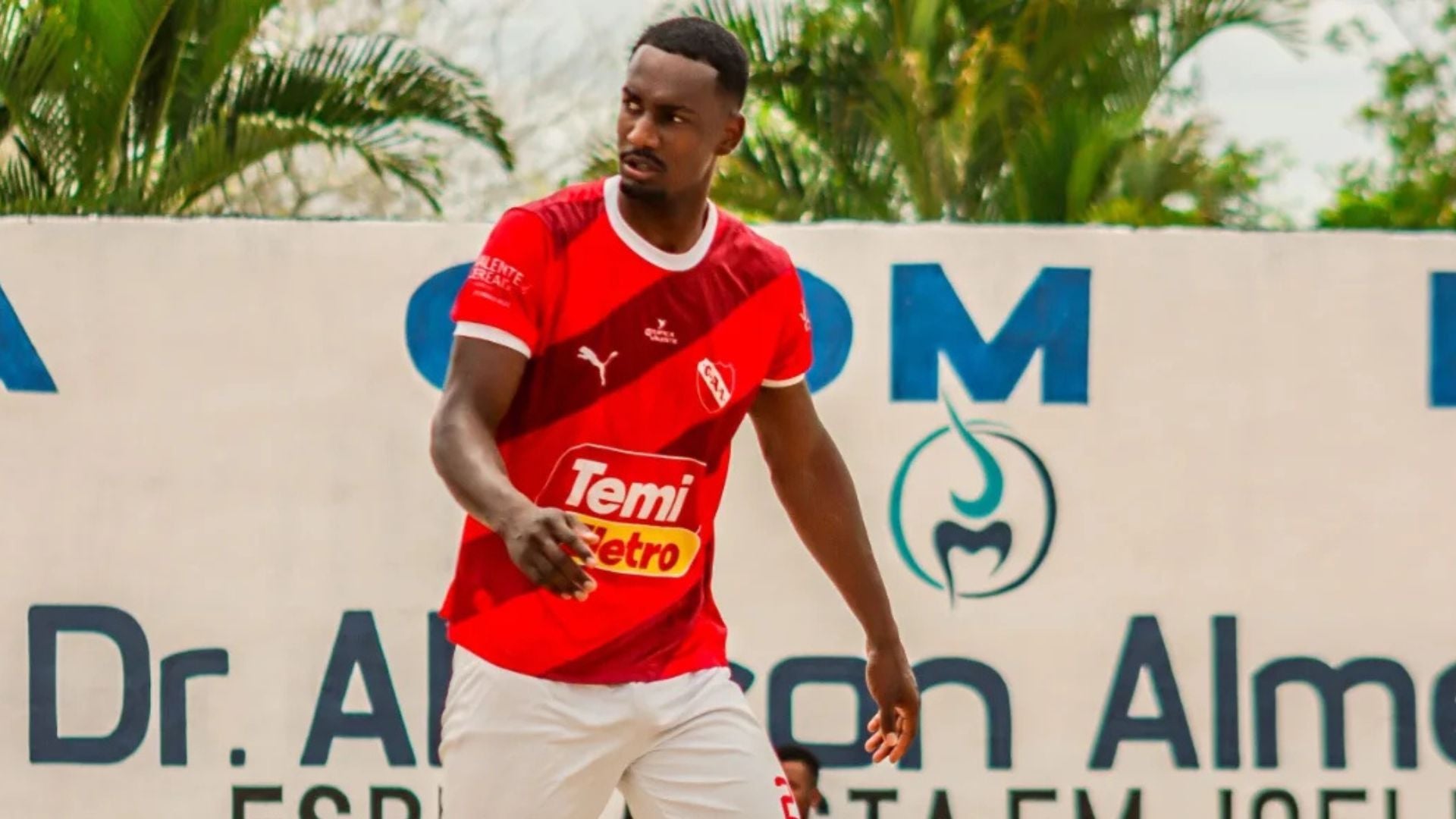 Jogador de futebol amador morre em acidente de moto na Bahia | Jornal ...