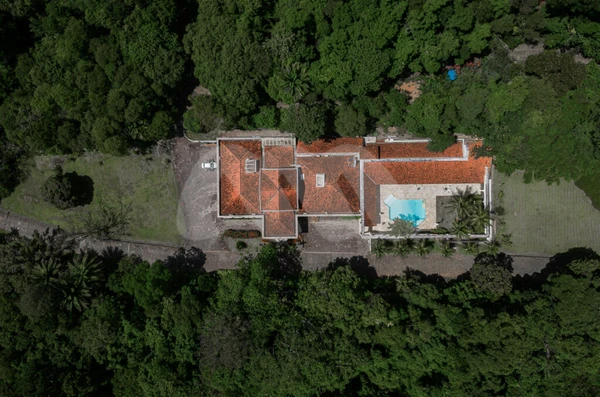 Renato Aragão, o Didi, coloca mansão no Rio à venda após dívida de IPTU ...